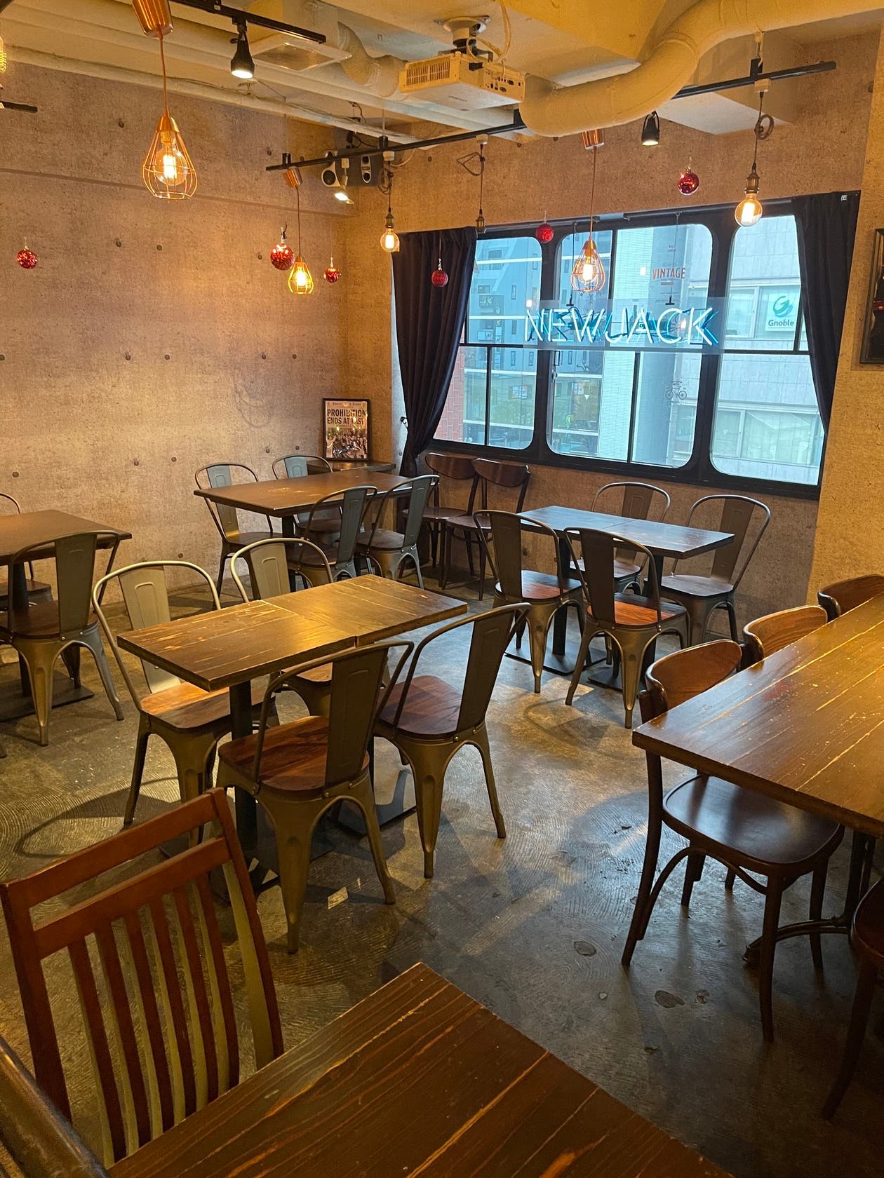 ダイニングバー貸し切り！パーティー、会議、撮影に！の写真5