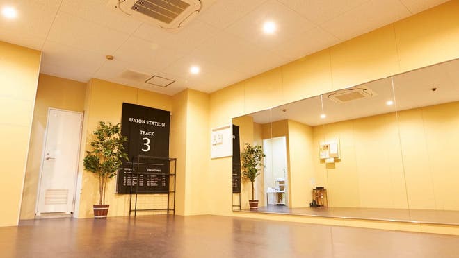 【難波駅から徒歩5分】ダンスができるスタジオ【ヨガ】【撮影】【演劇の稽古】【ウォーキングレッスン】によく使われます♪の写真9