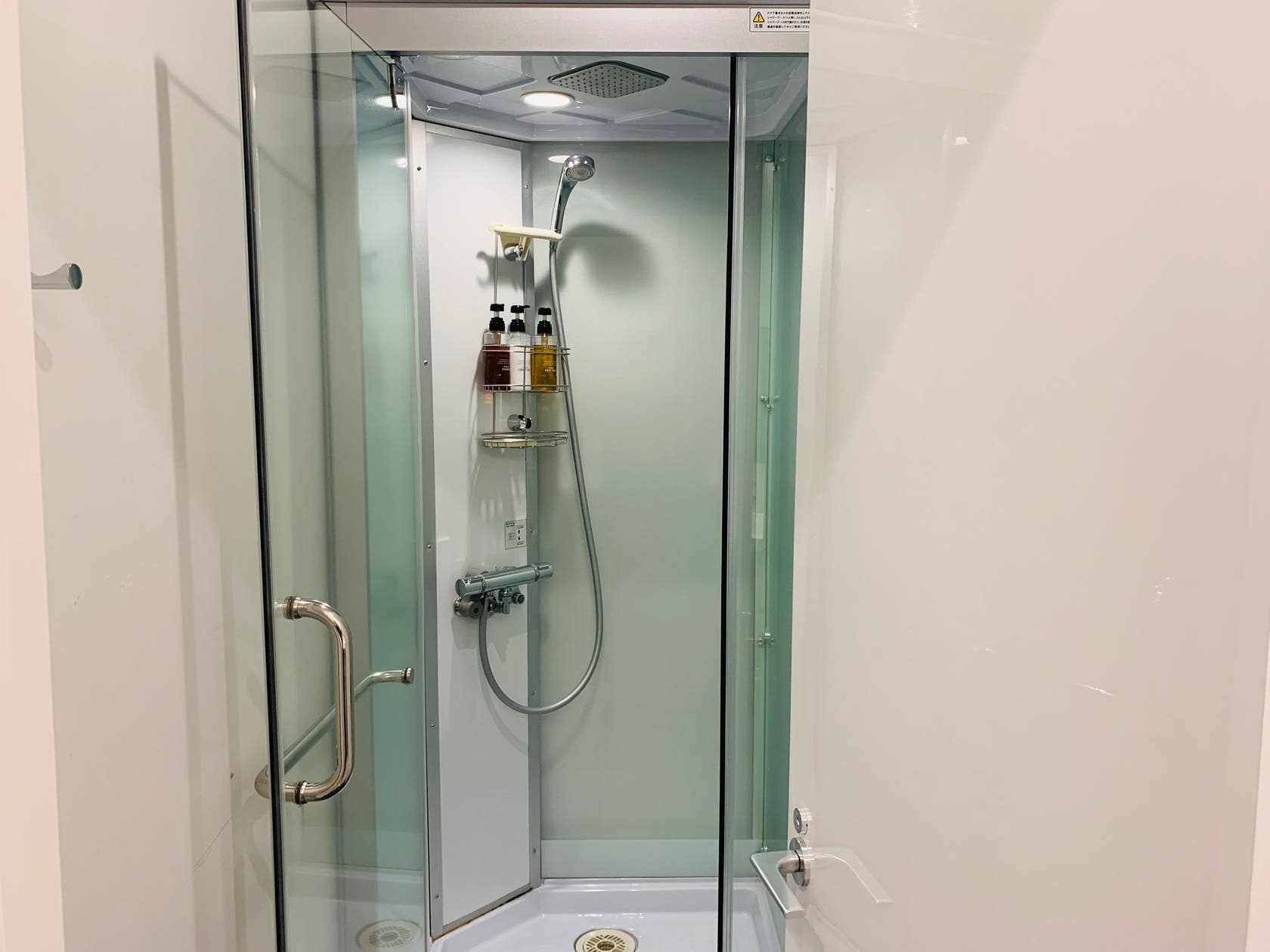 HOTEL POTMUM STAY＆COFFEE　【無料シャワー・MORIHICO.のフリードリンク付き】共有部１〜２名席の写真8