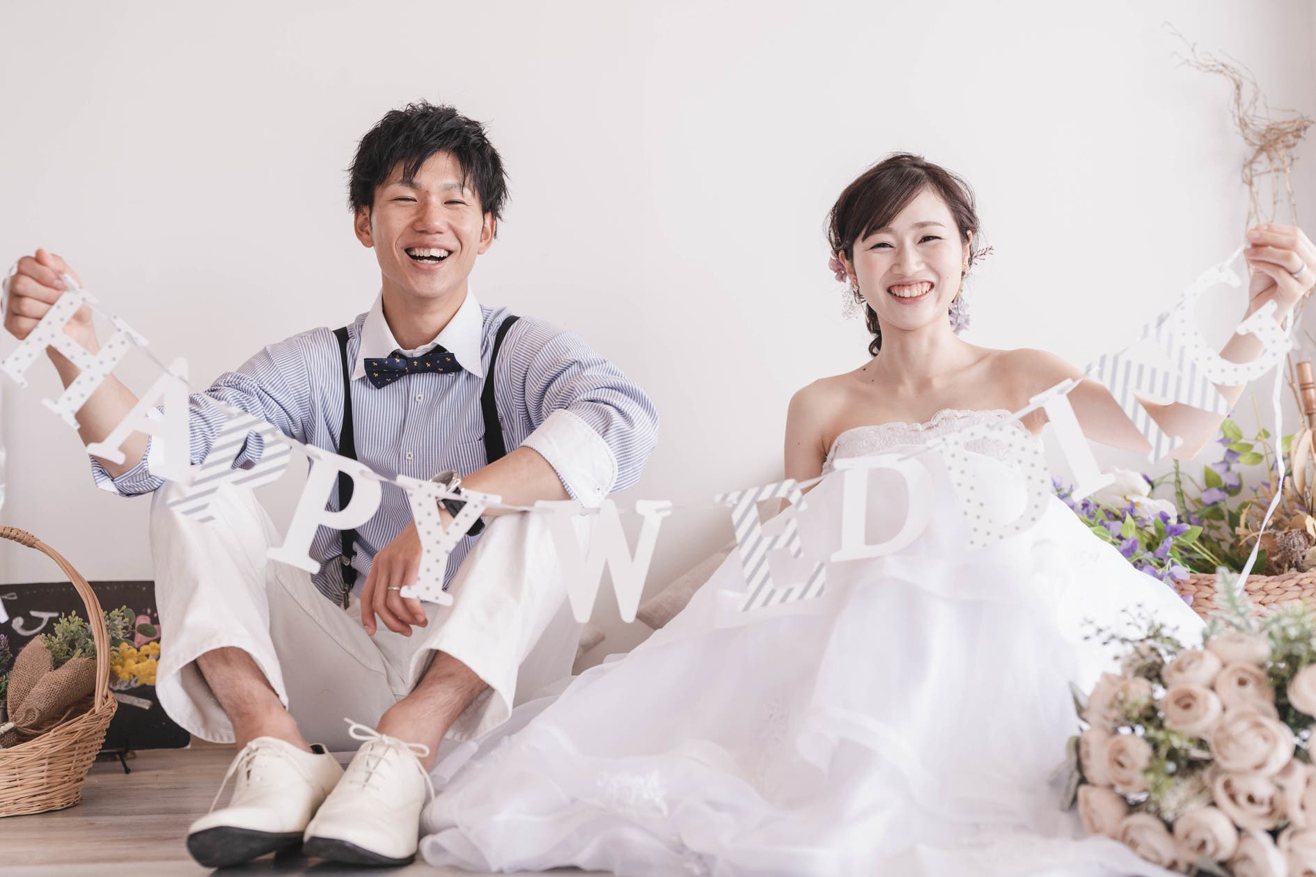 ウェディング衣装一式レンタル（新郎&新婦衣装1着ずつ、ブーケなど小物一式）の画像2