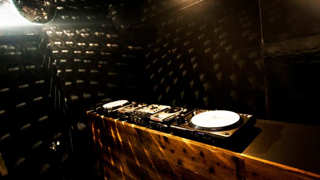 完全防音、100平米超えのイベントスペース各種催し、楽器演奏、軽飲食、フィットネス教室としても利用可の写真6