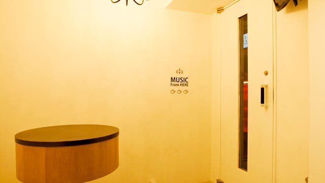 完全防音、100平米超えのイベントスペース各種催し、楽器演奏、軽飲食、フィットネス教室としても利用可の写真8