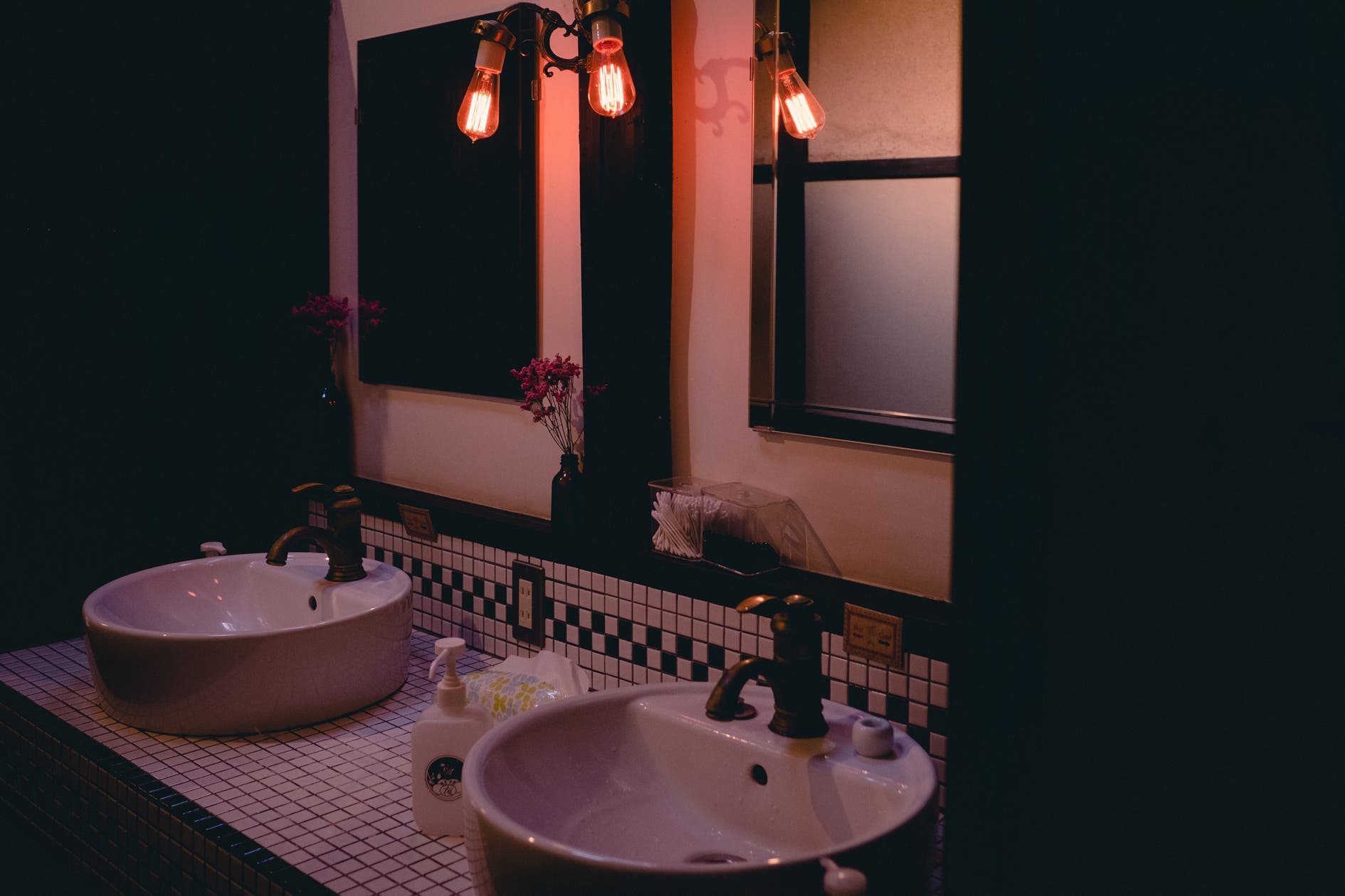 京町家【お宿梅夜】広々とした中庭、共有キッチン付　女子会・誕生日会・ママ会・コスプレ撮影、結婚、卒業記念撮影の写真7