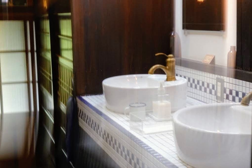 京町家【お宿梅夜】広々とした中庭、共有キッチン付　女子会・誕生日会・ママ会・コスプレ撮影、結婚、卒業記念撮影の写真15