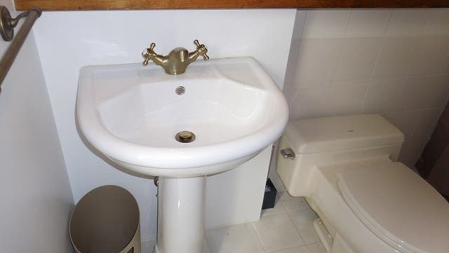 大きな窓と屋上テラスのソファーからのロケーションは最高!!スカイツリーが一望。隅田川に面した隠れ家的なプライベート空間です。の写真16