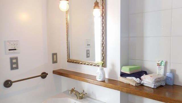 大きな窓と屋上テラスのソファーからのロケーションは最高!!スカイツリーが一望。隅田川に面した隠れ家的なプライベート空間です。の写真17