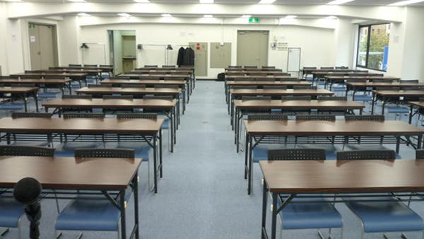 茅場町駅すぐ!アクセス最高96名収容の大会議室の写真2
