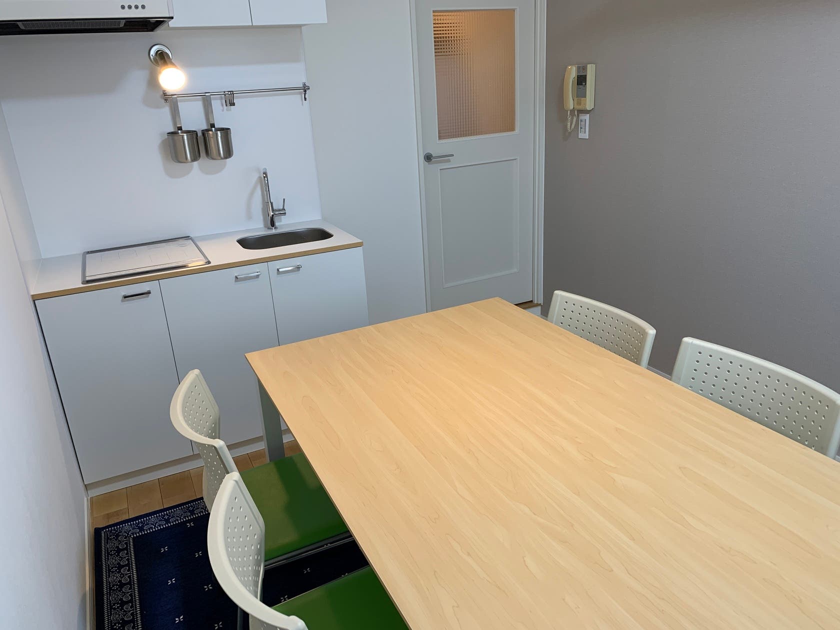 2号店女性利用多数//パルコ目の前【2021年BESTHOST賞受賞】各種教室、会議、面接、研修、撮影、ボードゲーム等最適の写真7