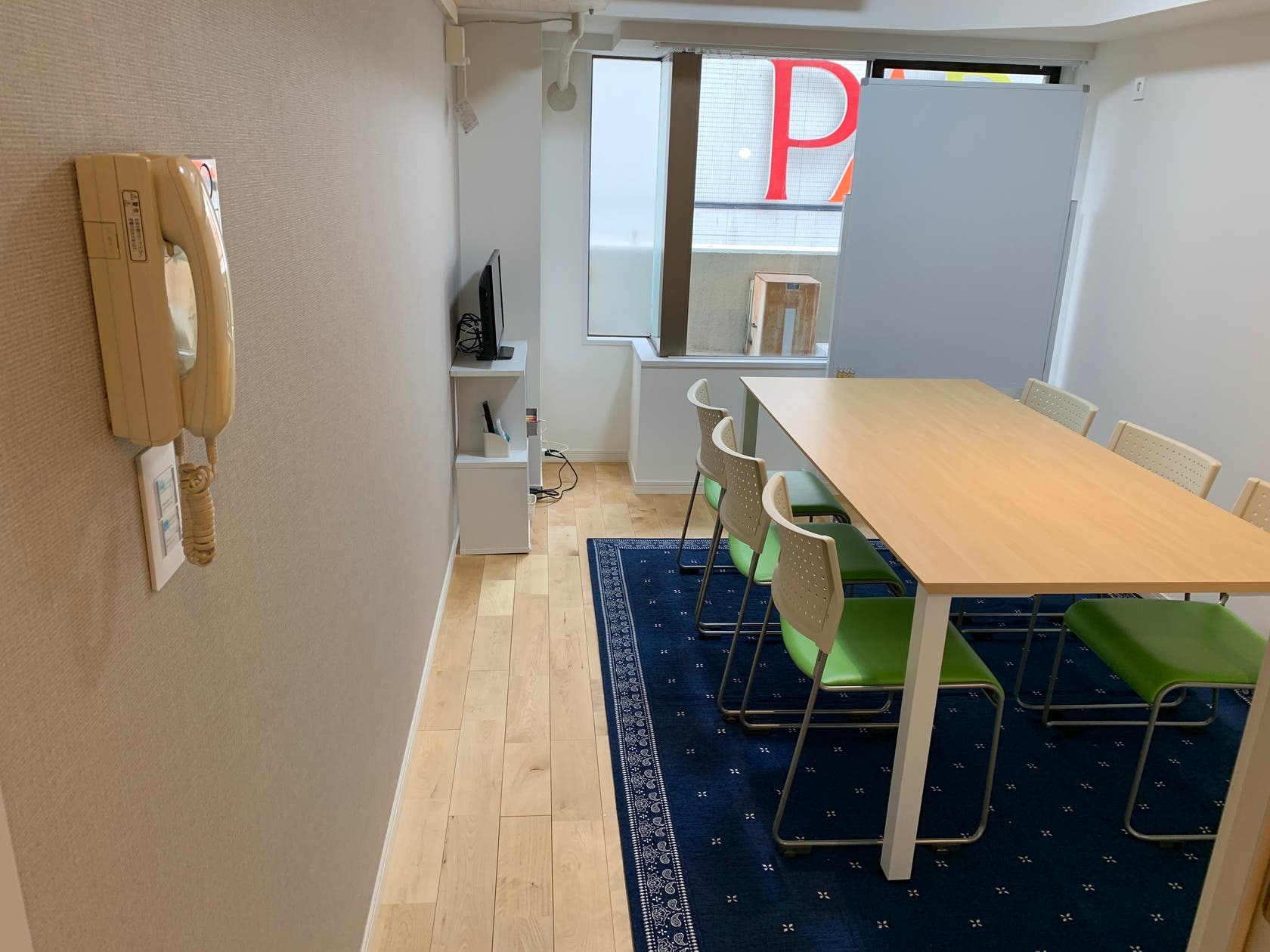 2号店女性利用多数//パルコ目の前【2021年BESTHOST賞受賞】各種教室、会議、面接、研修、撮影、ボードゲーム等最適の写真8