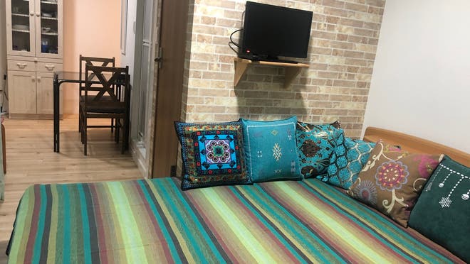 一日一組限定! BLⅡ 清潔空間で別宅気分のテレワークにも、少人数のカフェ空間にも。ゴロゴロスペースありでお子様連れも安心!の写真4