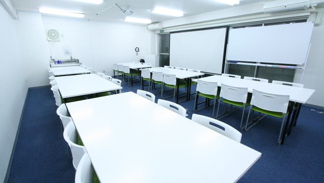 【渋谷駅徒歩1分!ヒカリエ隣!42名利用可!】プロジェクター・ホワイトボード・WiFi全て無料!ふれあい貸し会議室 渋谷No28の写真13