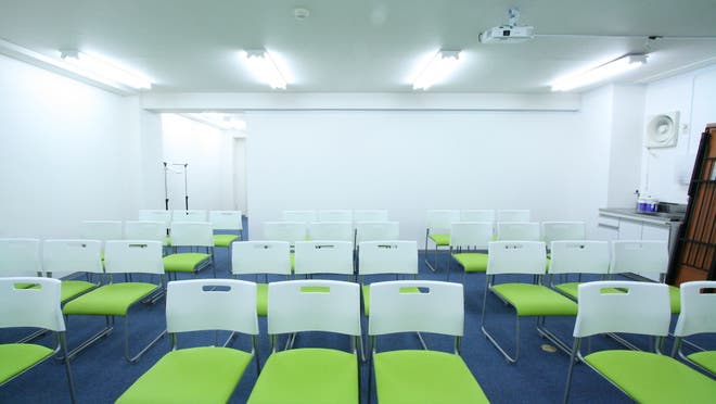 【渋谷駅徒歩1分!ヒカリエ隣!42名利用可!】プロジェクター・ホワイトボード・WiFi全て無料!ふれあい貸し会議室 渋谷No28の写真15