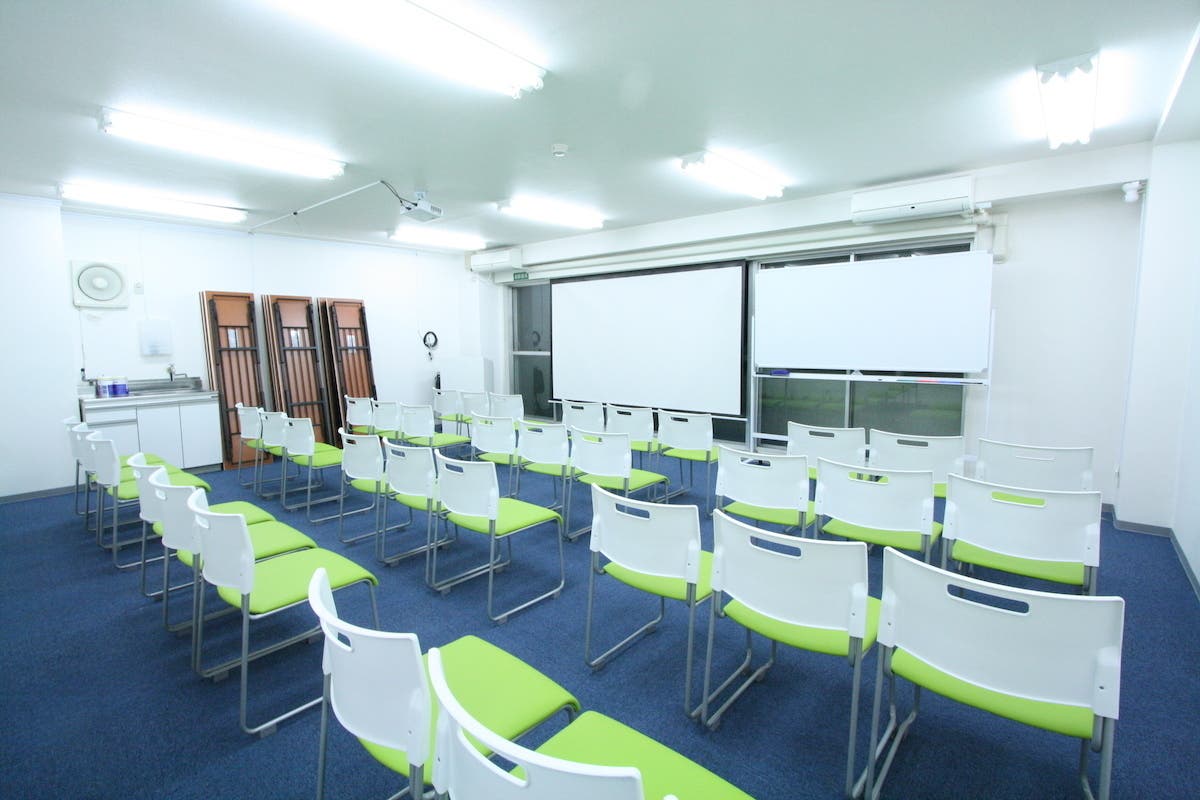 【渋谷駅徒歩1分！ヒカリエ隣！42名利用可！】プロジェクター・ホワイトボード・WiFi全て無料！ふれあい貸し会議室 渋谷No28の写真18