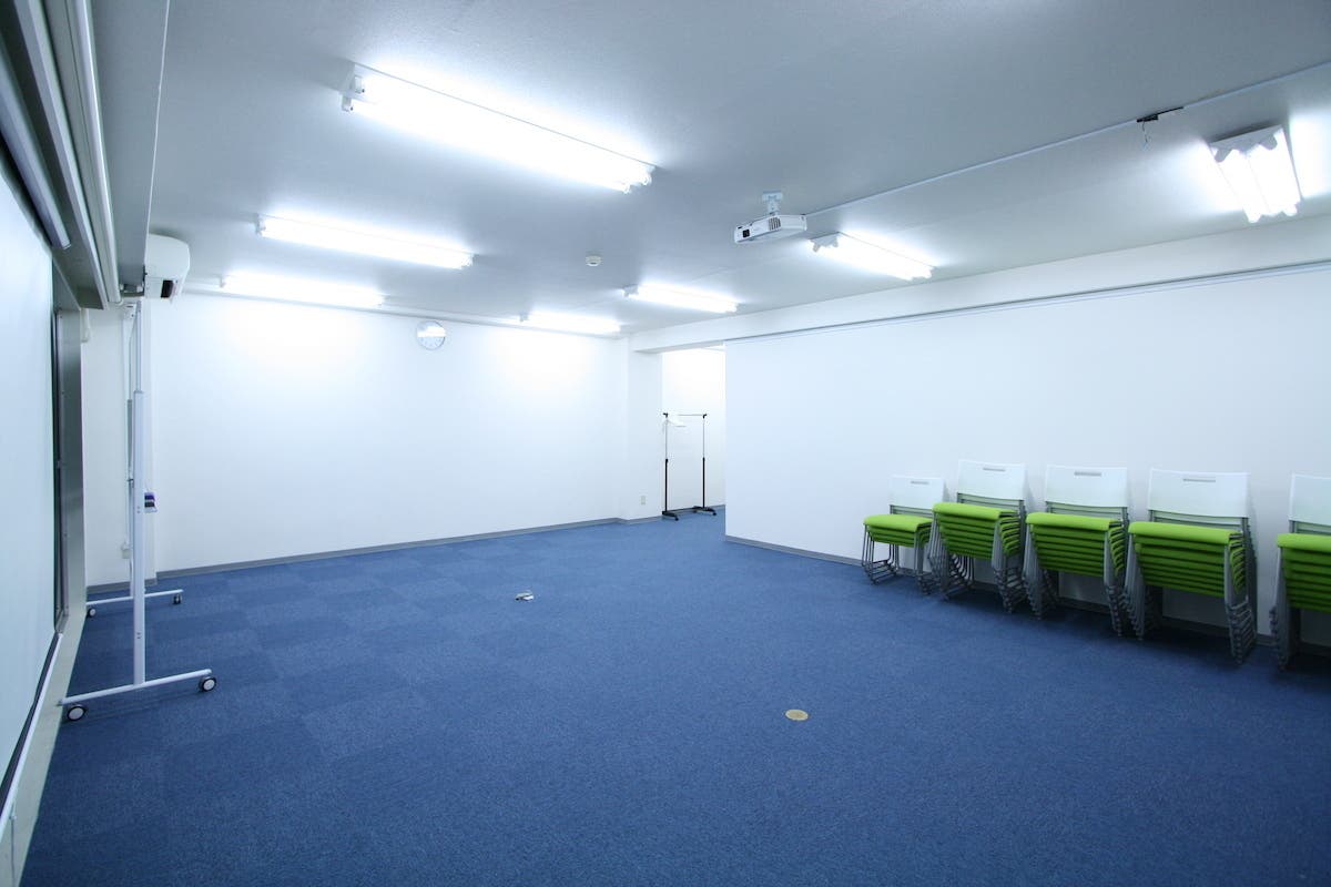 【渋谷駅徒歩1分！ヒカリエ隣！42名利用可！】プロジェクター・ホワイトボード・WiFi全て無料！ふれあい貸し会議室 渋谷No28の写真20