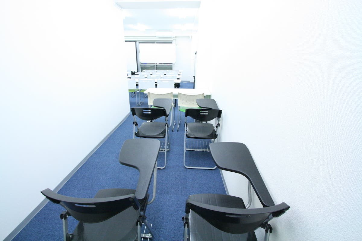 【渋谷駅徒歩1分！ヒカリエ隣！42名利用可！】プロジェクター・ホワイトボード・WiFi全て無料！ふれあい貸し会議室 渋谷No28の写真23