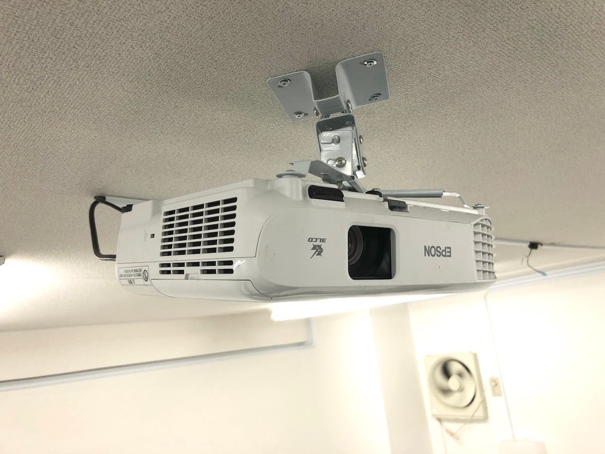 【渋谷駅徒歩1分！ヒカリエ隣！42名利用可！】プロジェクター・ホワイトボード・WiFi全て無料！ふれあい貸し会議室 渋谷No28の写真26