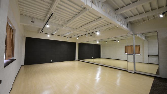 多目的レンタルスペース!! ★シェア・スタ神戸三宮★ JR三宮駅より4分の好立地!の写真1