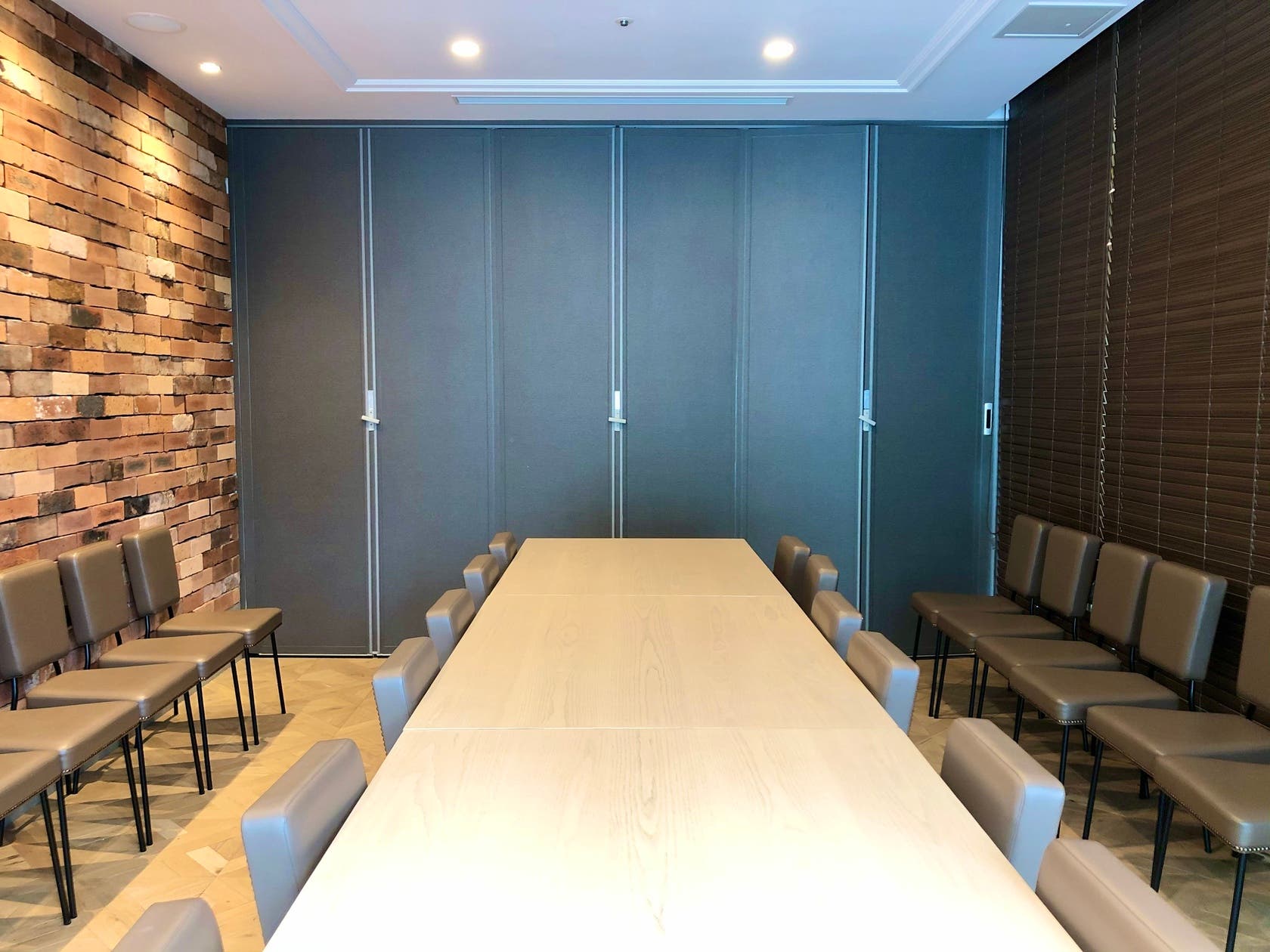 【渋谷駅5分】会議/ワークショップ/勉強会/セミナー等OK!結婚式場を使用したシェアオフィスの貸し会議室✨の写真7