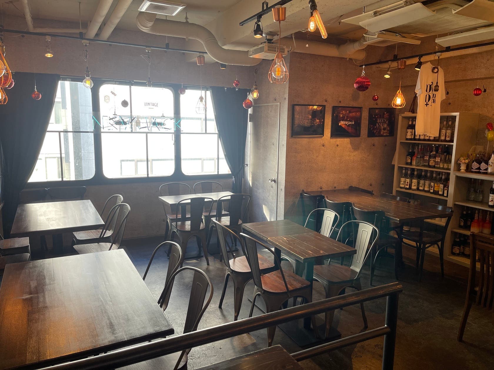 ダイニングバー貸し切り！パーティー、会議、撮影に！の写真8