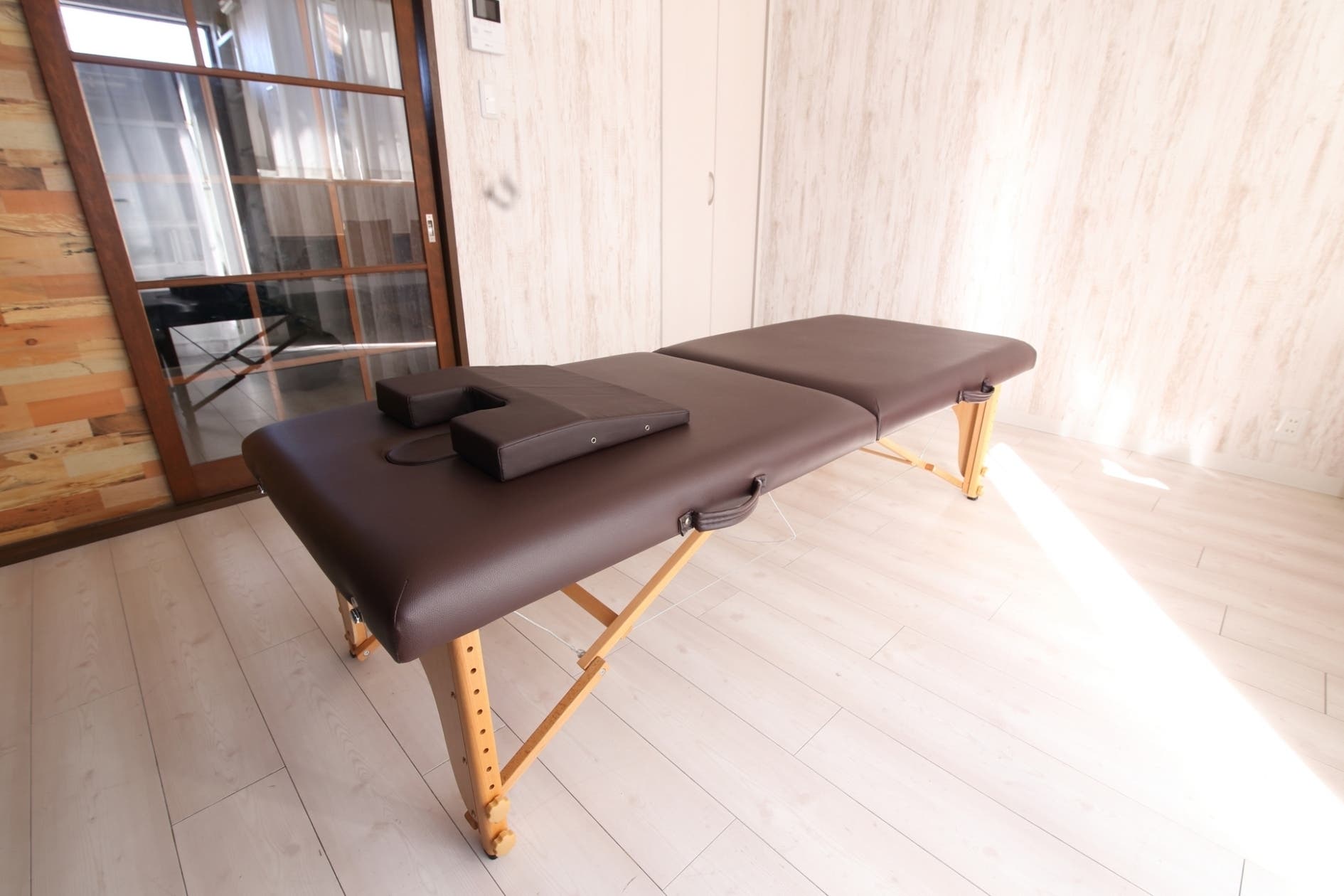 施術用　簡易ベッドの画像1