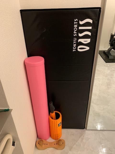 【代々木上原駅徒歩2分】パーソナルトレーナー注目！女性専用レンタルジム〈パワーラック/スミス/壁面鏡他〉水1人1本サービス有の写真5