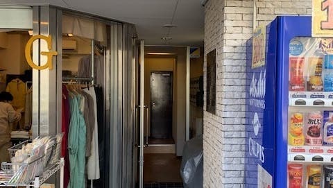 【代々木上原駅徒歩2分】パーソナルトレーナー注目!女性専用レンタルジム〈パワーラック/スミス/壁面鏡他〉水1人1本サービス有の写真11