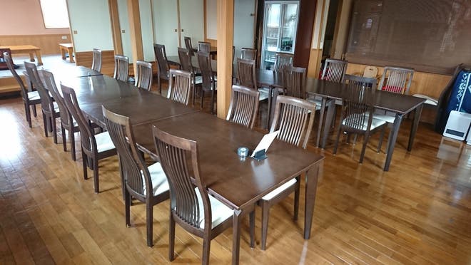 昼食付き会議、勉強会や説明会など少し変わった環境をご用意します。他にも女子会・誕生日会・ママ会・コスプレ撮影・会議利用などに!の写真2