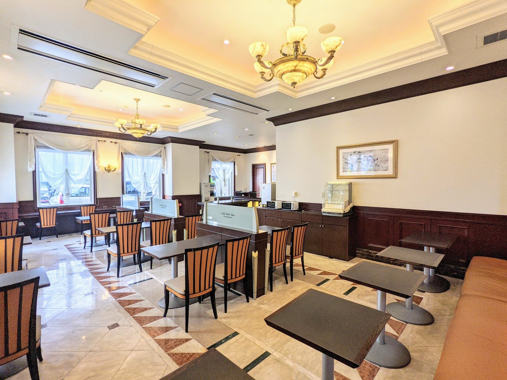 【1階レストラン】最大20名利用のレンタルスペースの写真5