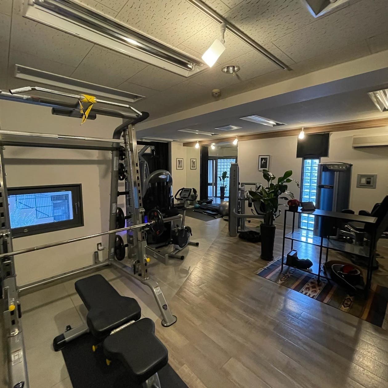 ドラマにも使われてます！圧倒的設備！梅田からアクセスも抜群！肥後橋駅近く！フィットネス、トレーニング、ロケ、撮影会、セミナーの写真12