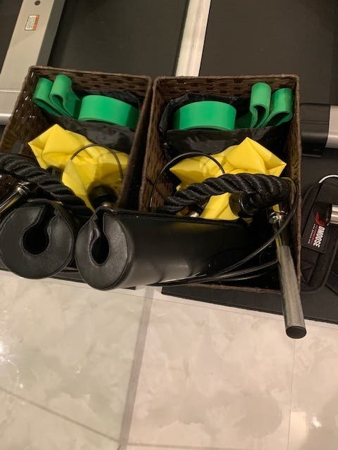 【代々木上原駅徒歩2分】パーソナルトレーナー注目！女性専用レンタルジム〈パワーラック/スミス/壁面鏡他〉水1人1本サービス有の写真15