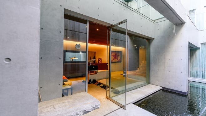 【麻布モダンハウス】安藤忠雄が設計した丸ごと貸切の一軒家(麻布エリア、屋上から東京タワーが見える、撮影スタジオとして人気上昇中)の写真2