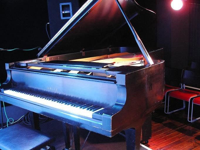 【横浜・桜木町】音響・照明設備充実！臨場感あふれるライブ空間の写真7