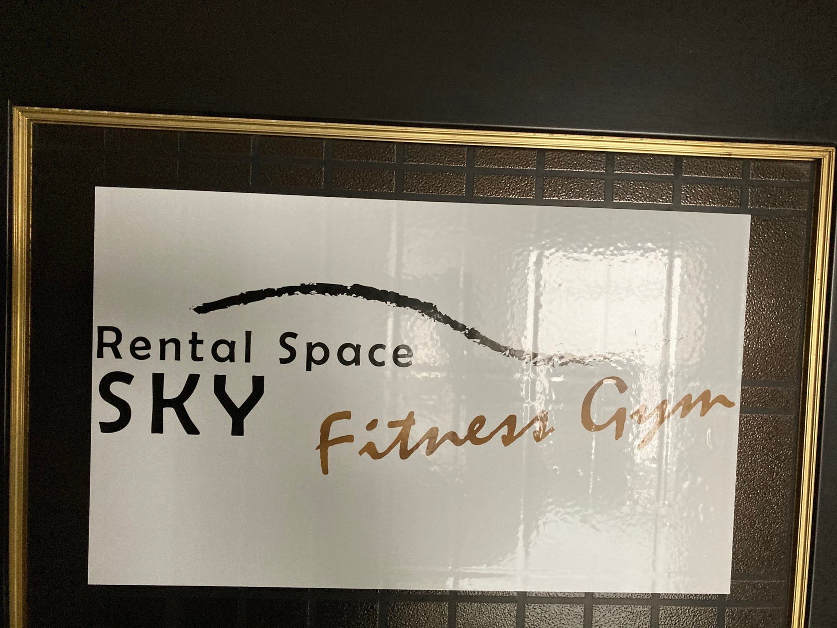 【梅田ドンキホーテ徒歩3分】24時間営業！梅田地域最安値当日予約可能の個室レンタルフットネスジム！全面鏡張！ヨガやパーソナル可能の写真14