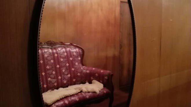 Toga40:テレワークに!Wi-Fi有。静かな古民家の完全個室!大正浪漫風の応接セットとデスク。打合せや撮影など。軽一台駐車可の写真11