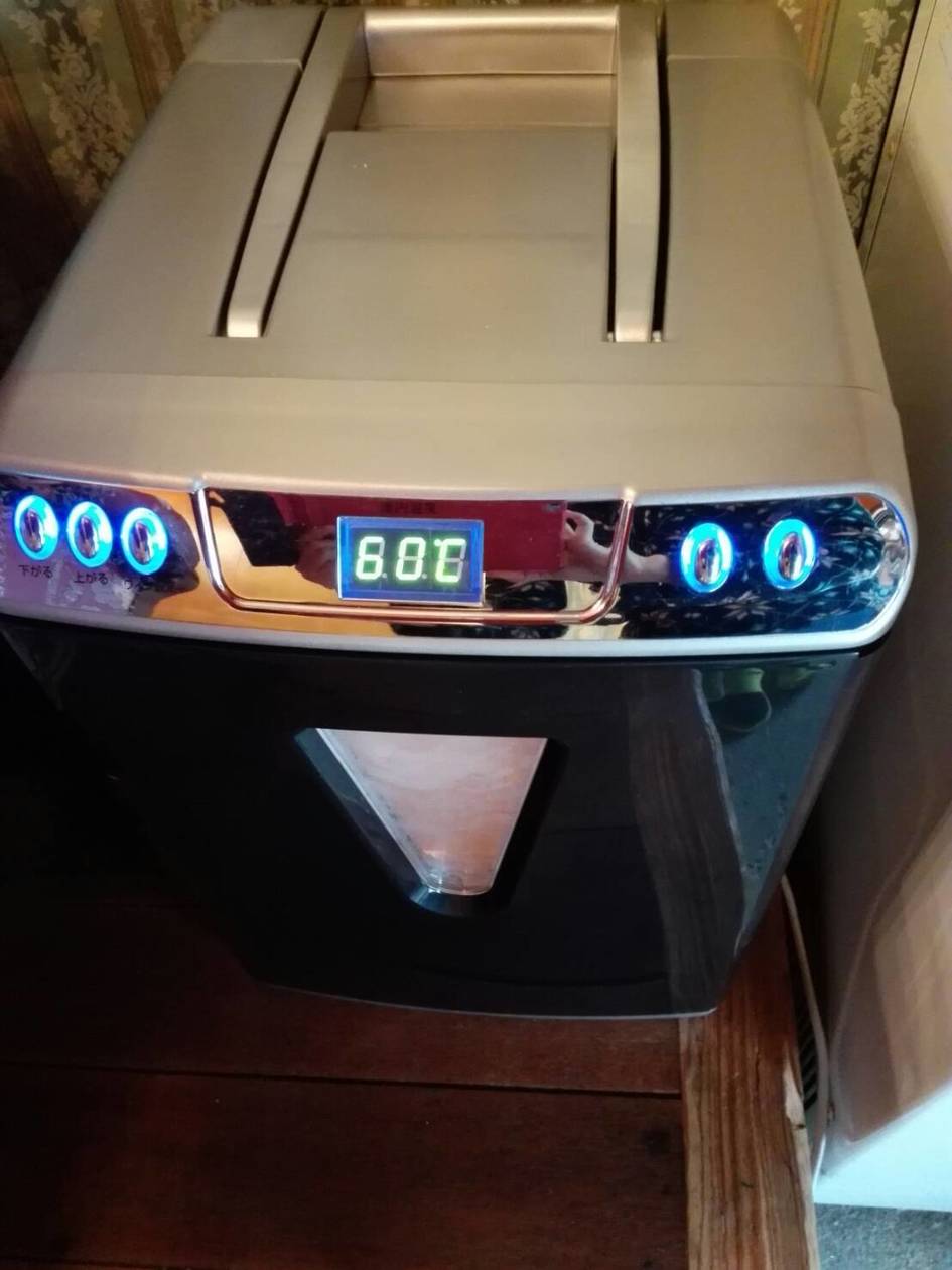 Toga40：テレワークに！Wi-Fi有。静かな古民家の完全個室！大正浪漫風の応接セットとデスク。打合せや撮影など。軽一台駐車可の写真8