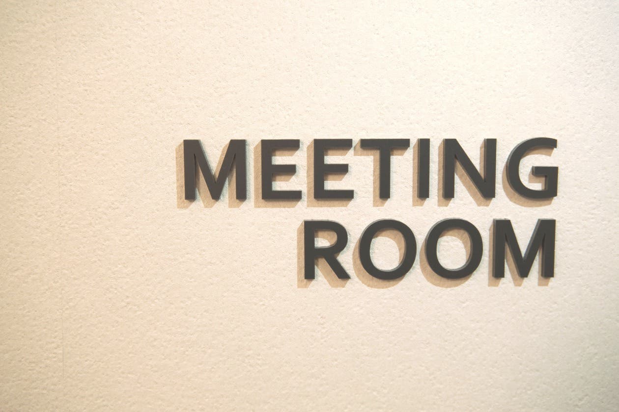 MEETING ROOM【会議が捗る空間づくり】打ち合わせ/会議/テレワーク■ホワイトボード■Wi-Fi■換気可 の写真10