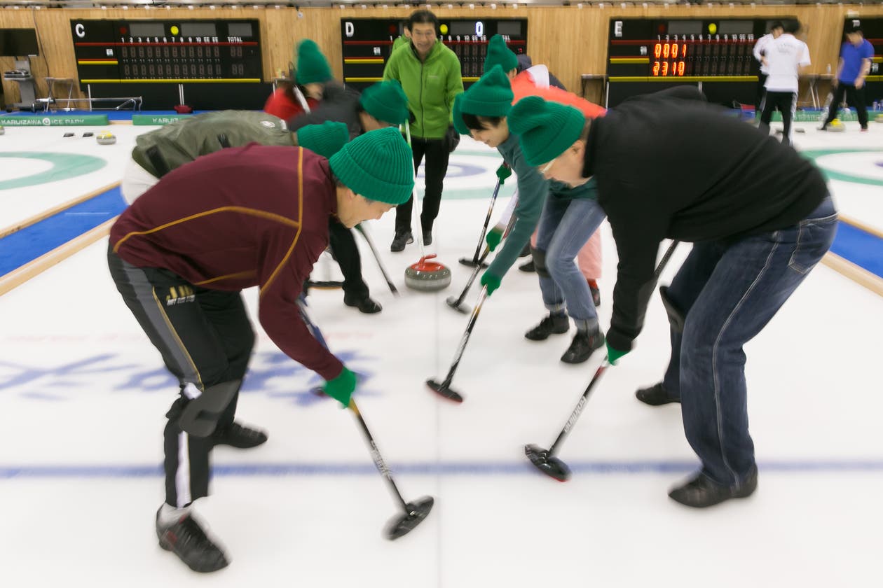 【軽井沢】カーリング場でビジネス研修&チームビルディング・社内運動会利用はいかが？の写真5