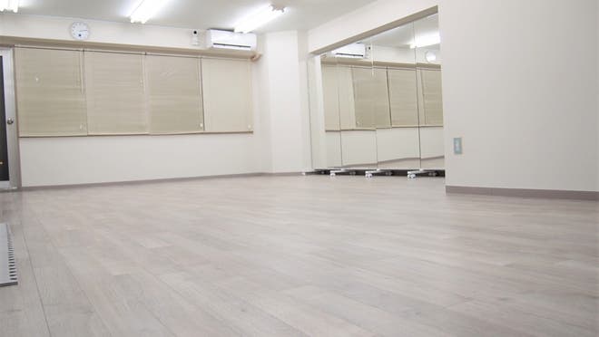 【植田駅徒歩5分】ダンスやトレーニングでぜひご活用ください!の写真1