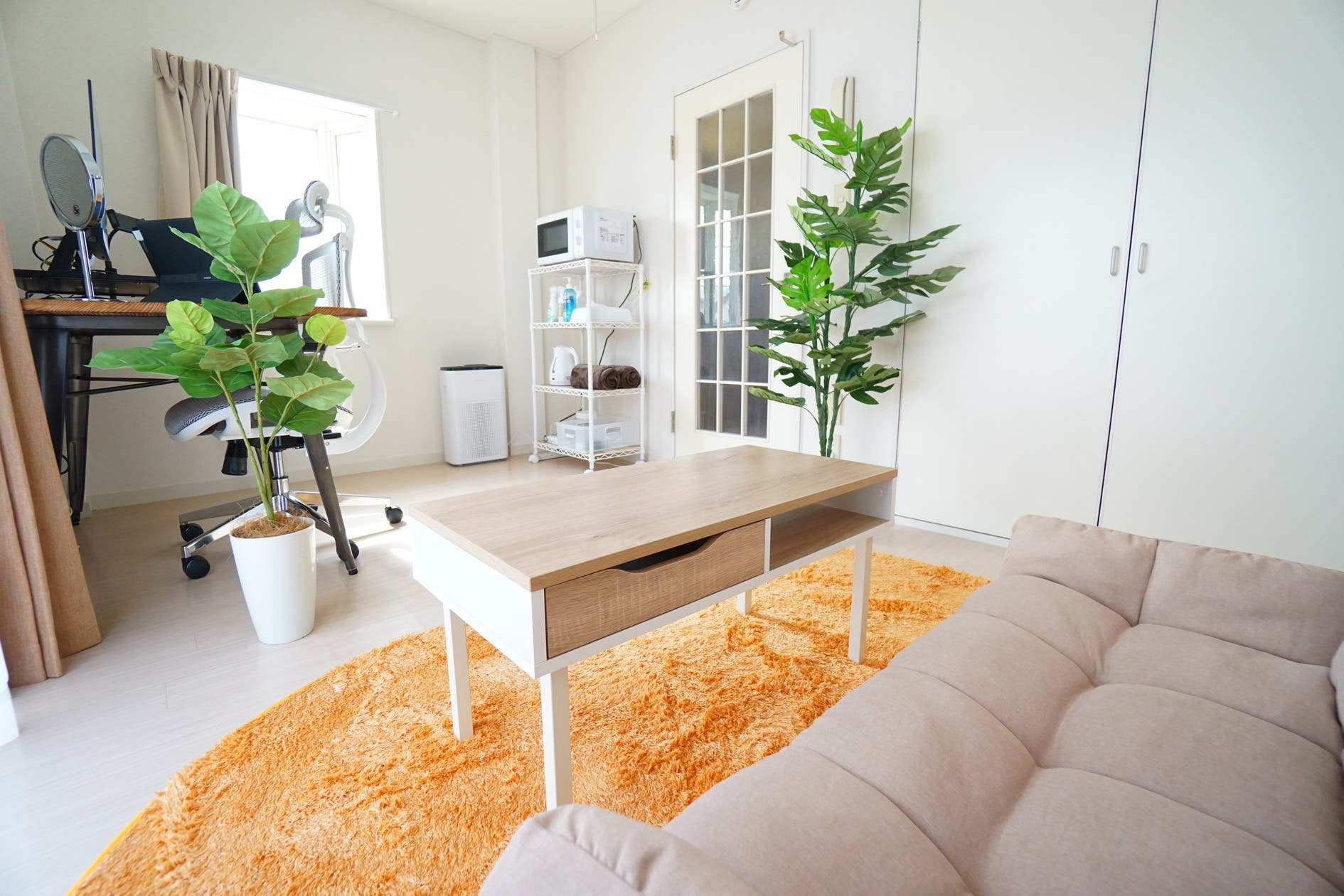 ＜藤沢ミニマルオフィス203＞完全個室✨モニター🖥️Wi-Fi📶テレワーク/Web会議,面接/会議/打ち合わせの写真3