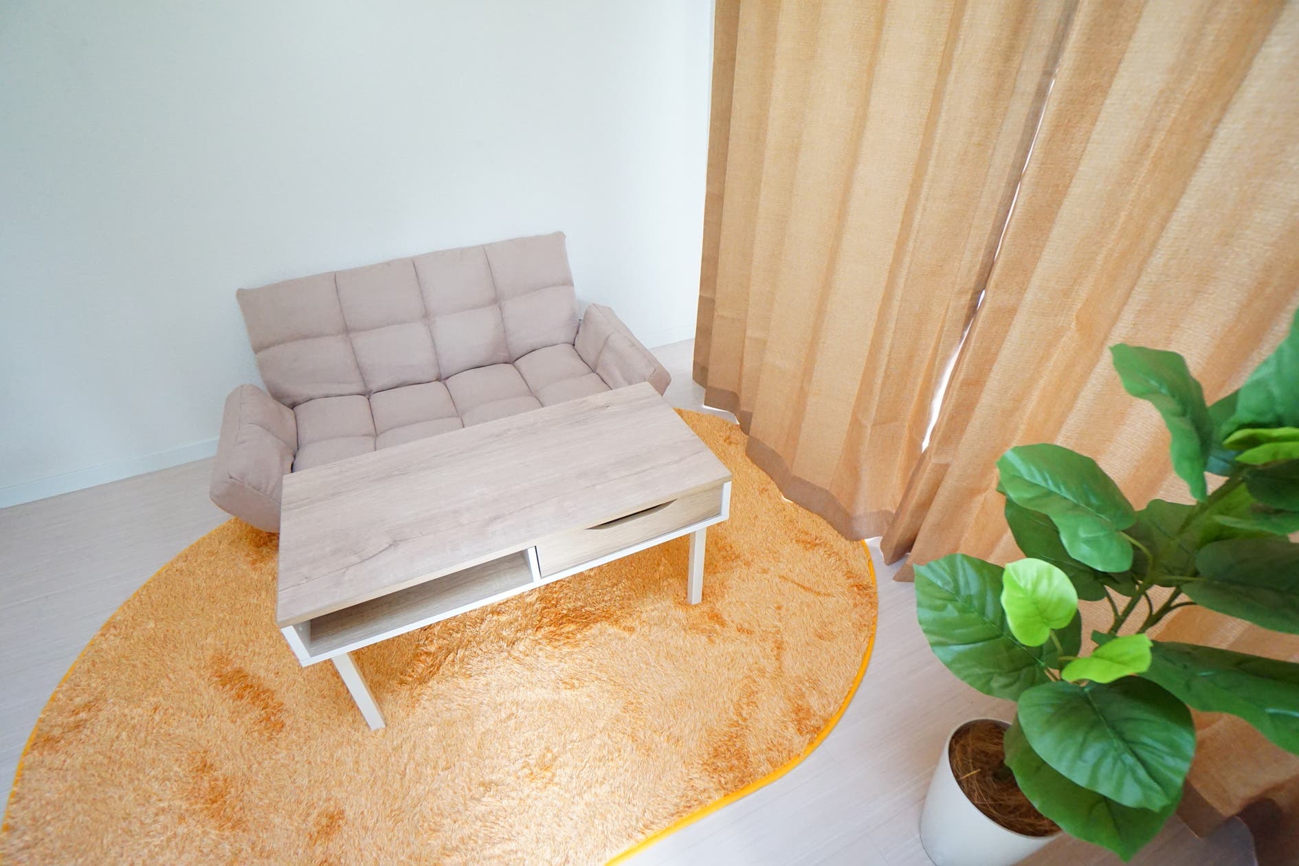 ＜藤沢ミニマルオフィス203＞完全個室✨モニター🖥️Wi-Fi📶テレワーク/Web会議,面接/会議/打ち合わせの写真7