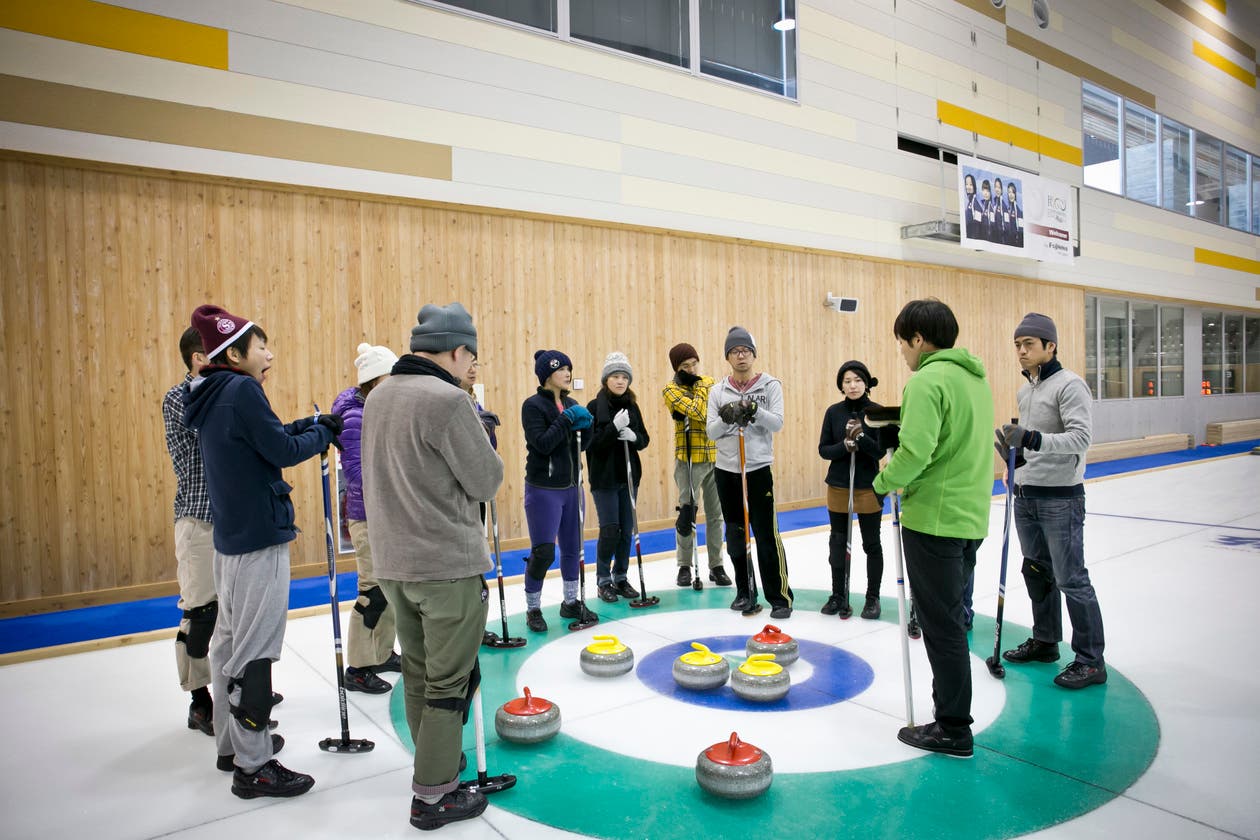 【軽井沢】カーリング場でビジネス研修&チームビルディング・社内運動会利用はいかが？の写真8
