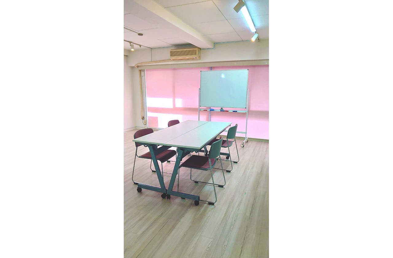 駅から徒歩3分の好立地！ スタジオ・スクール利用、会議等に。の写真7