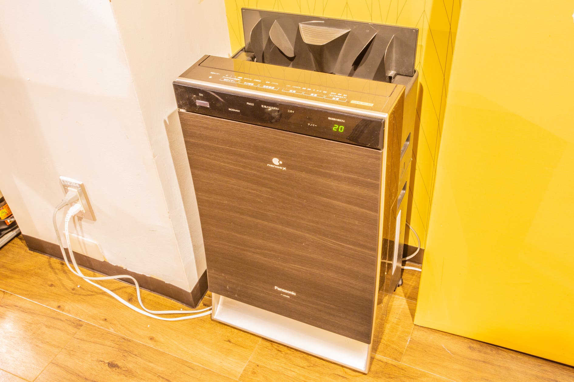 《LVB銀座東》新富町徒歩40秒/最大12名/キッチン付会議室/パーティスペース/無料Wifiテレワーク/スマホ撮影ライトの写真23