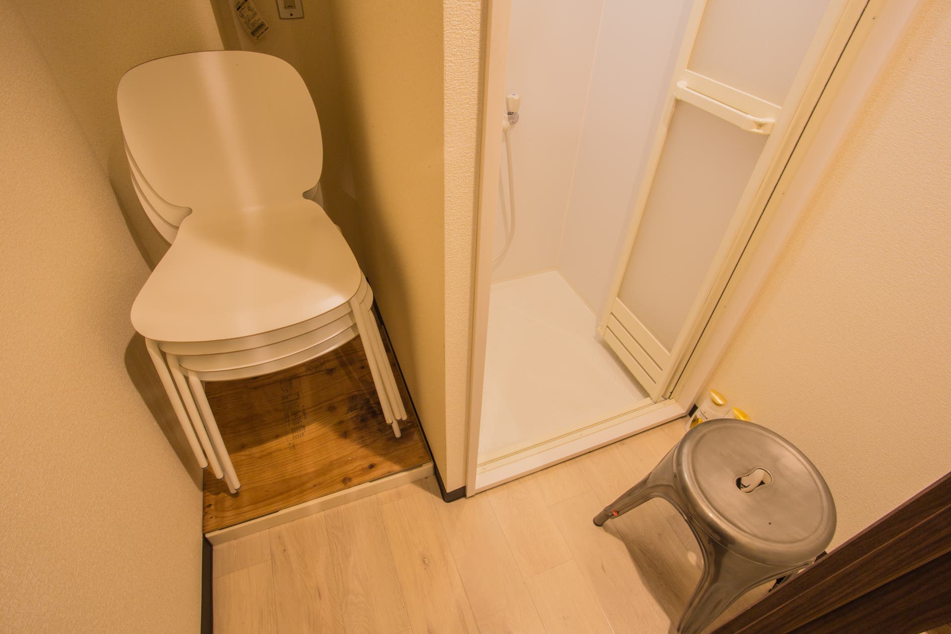 《LVB銀座東》新富町徒歩40秒/最大12名/キッチン付会議室/パーティスペース/無料Wifiテレワーク/スマホ撮影ライトの写真19