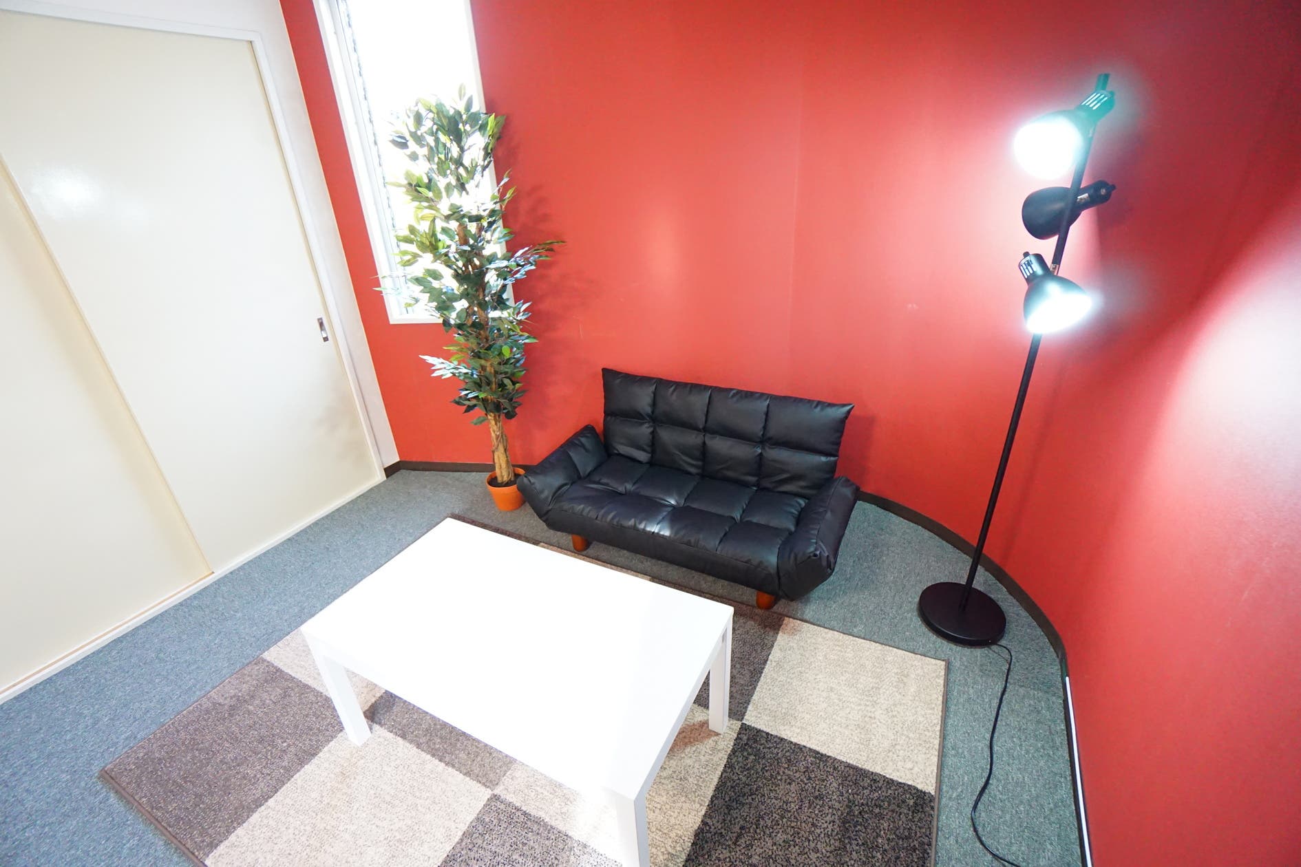 ＜柏ミニマルオフィス＞完全個室✨モニター🖥️Wi-Fi📶テレワーク/Web会議,面接/会議/打ち合わせ/自習の写真7