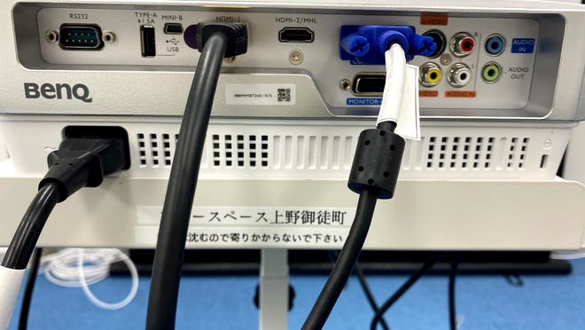 🌟トップホスト12月冬割引✨広々1フロア✨🚃末広町・御徒町徒歩3分🚃研修・会議・撮影・撮影・動画配信・セミナー18名着席の写真12