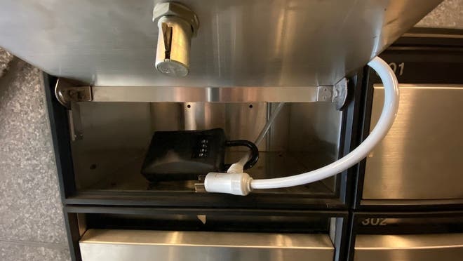 京都河原町レンタルスタジオ ダンサーズ Aスタジオ 当日予約可能!ダンスの個人練習やレッスンの開催に最適な多目的スペースですの写真4