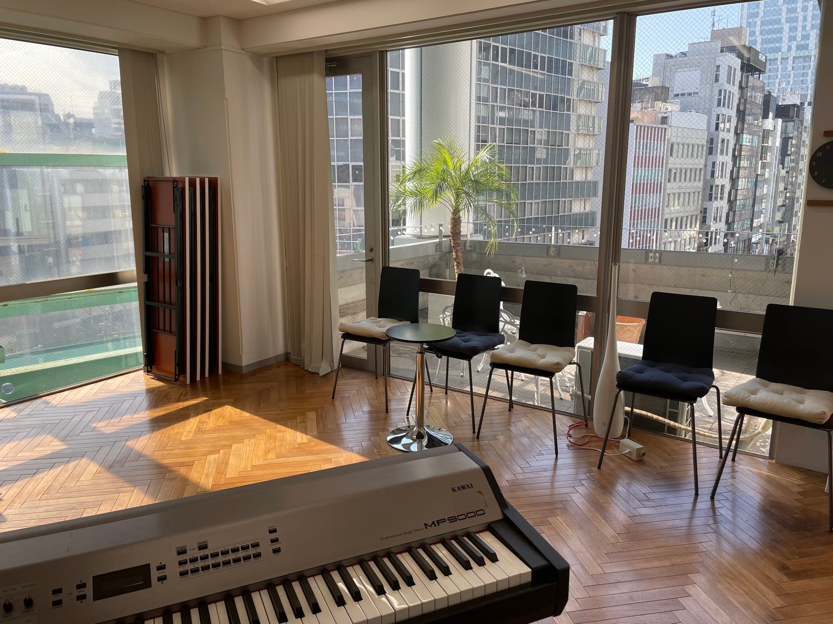 渋谷駅から徒歩4分！防音完備！の写真11