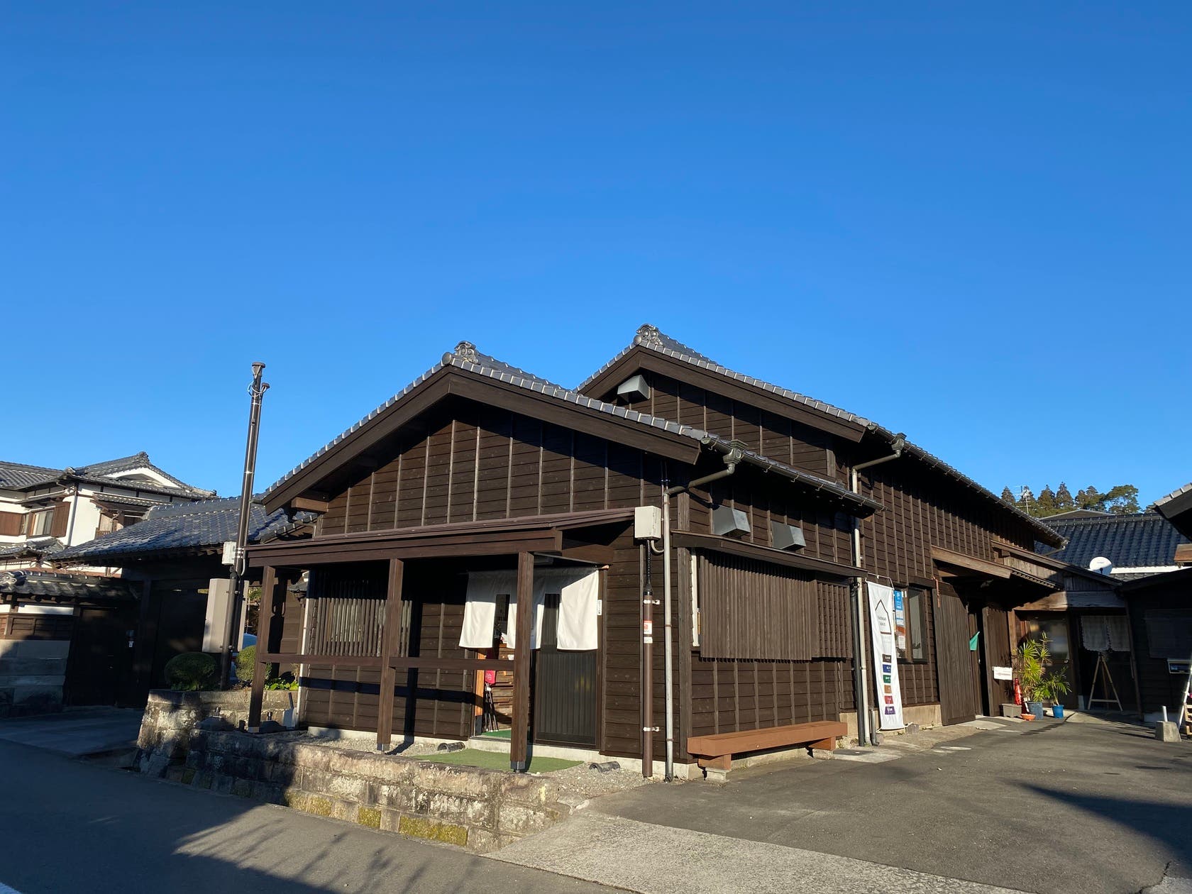 鯉が泳ぐ城下町にある貸スタジオ　会議・女子会・展示会・イベントなどOK！の写真5