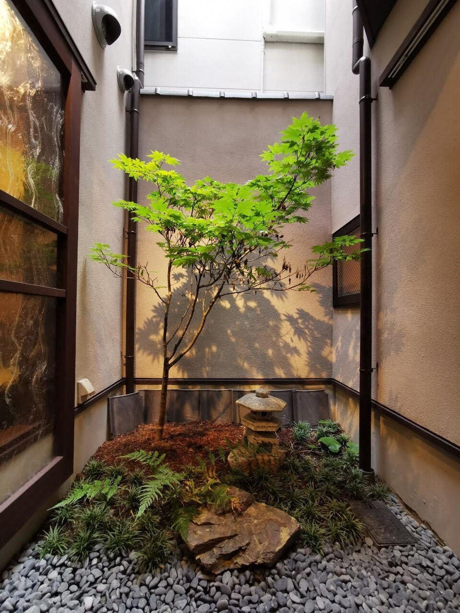 デスク完備・無料託児付きワーケーション／四条烏丸徒歩８分／京町家style【２階和室／共用バス・トイレ】の写真5